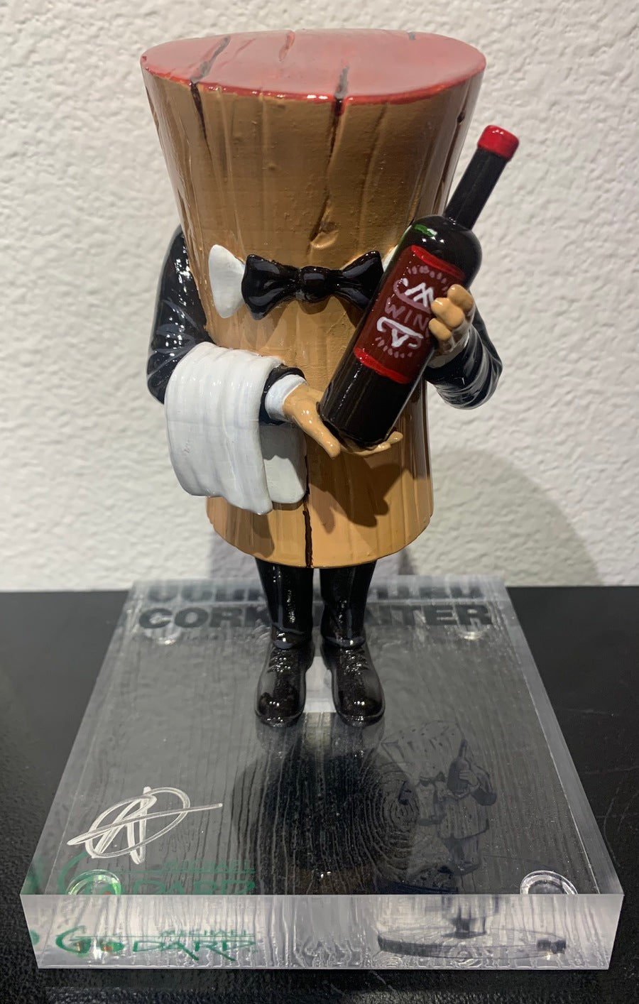 Cork Waiter Sculpture – Olive Vegas Gallery